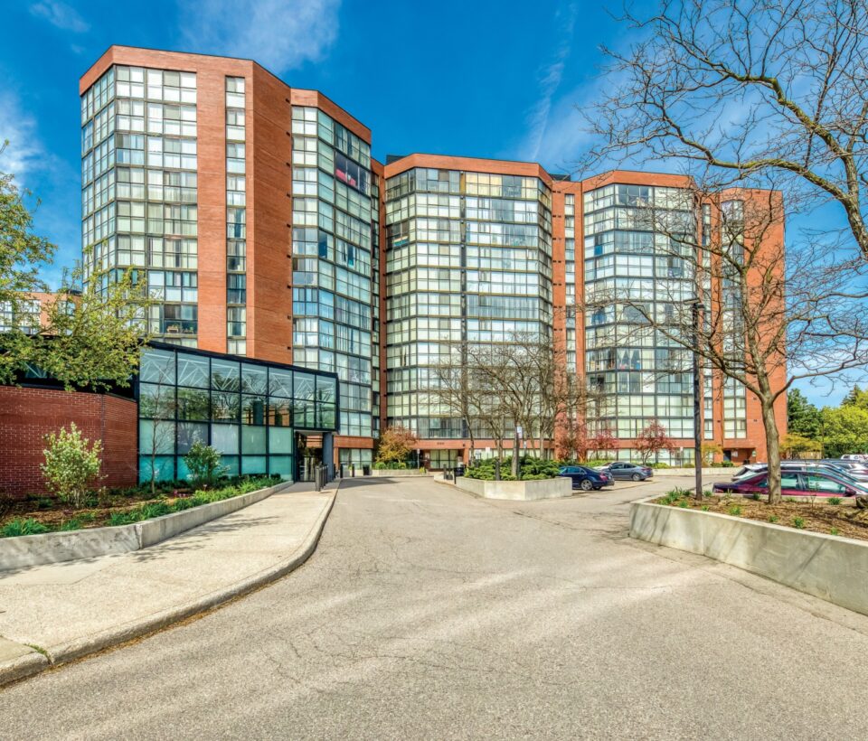 CAPREIT Retrofits | Canada Infrastructure Bank (CIB)