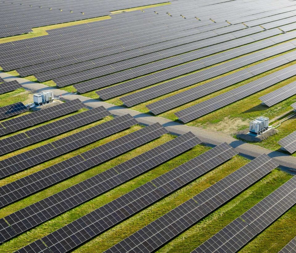 Deerfoot and Barlow Solar | Canada Infrastructure Bank (CIB)